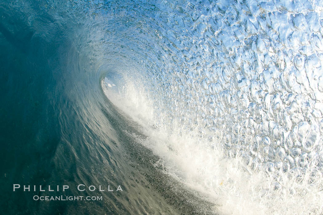 Breaking wave, early morning surf, Ponto, Carlsbad, California