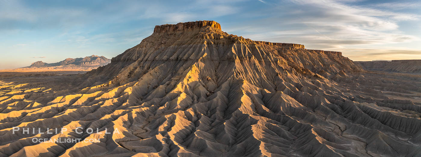 South Caineville Mesa and Henry Mountains, Hanksville, Utah, #38198