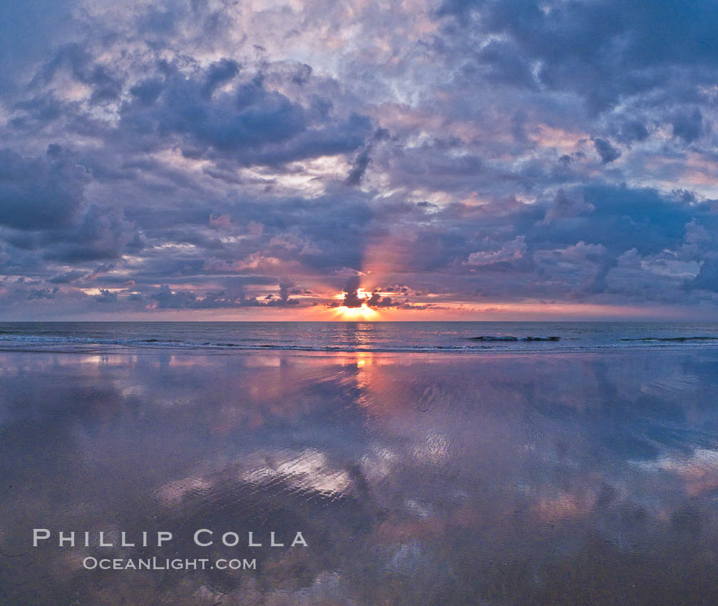 Beautiful sunset on Torrey Pines State Beach, Torrey Pines State ...